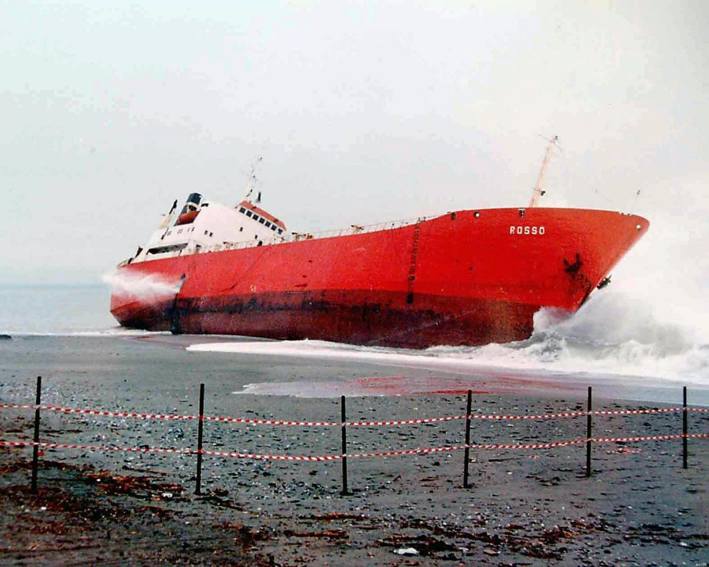 Le navi dei veleni: la mappa in Calabria - Video - MediterraneiNews